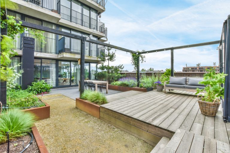 Classes de compressibilité et toit-terrasse : le guide